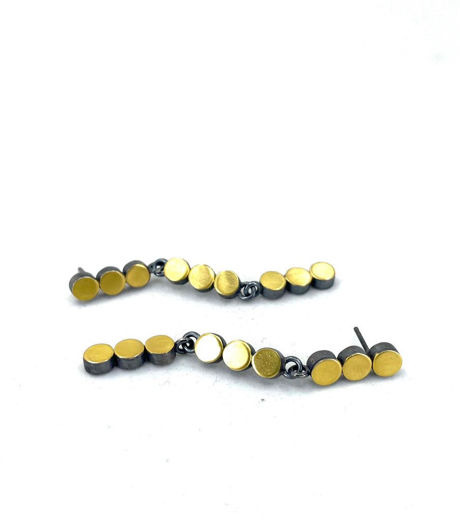 3 Tier Dot Posts – Elisa Bongfeldt Jewelry